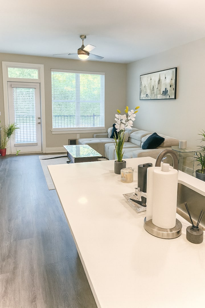 Luxe Suite | High-end 1-br For Business & Leisure - Duluth, GA