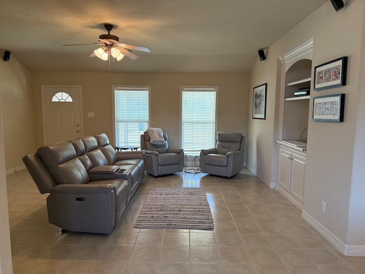 Cherry Place - Huntsville, TX