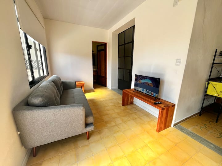 Casa Antigua Y Renovada En El Centro De N. Palmira - Soriano Department