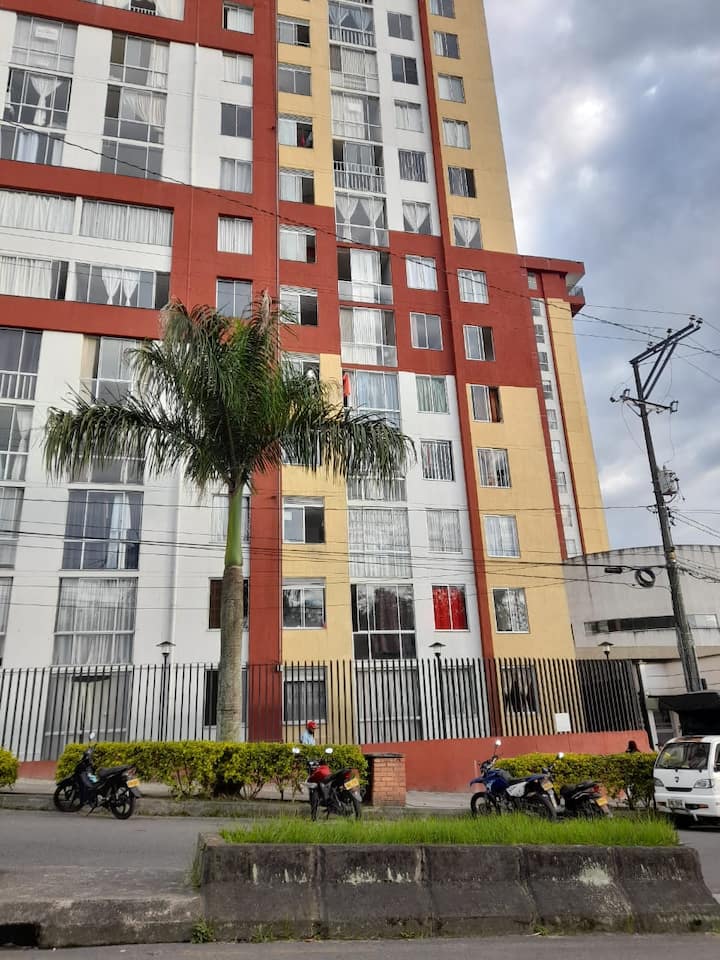 Comodo Y Acogedor Apartamento Para Tus Vacaciones - Armenia, Colombia