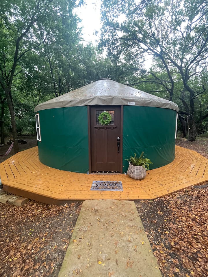 The Yurt In The Woods Of Waxahachie - Waxahachie, TX