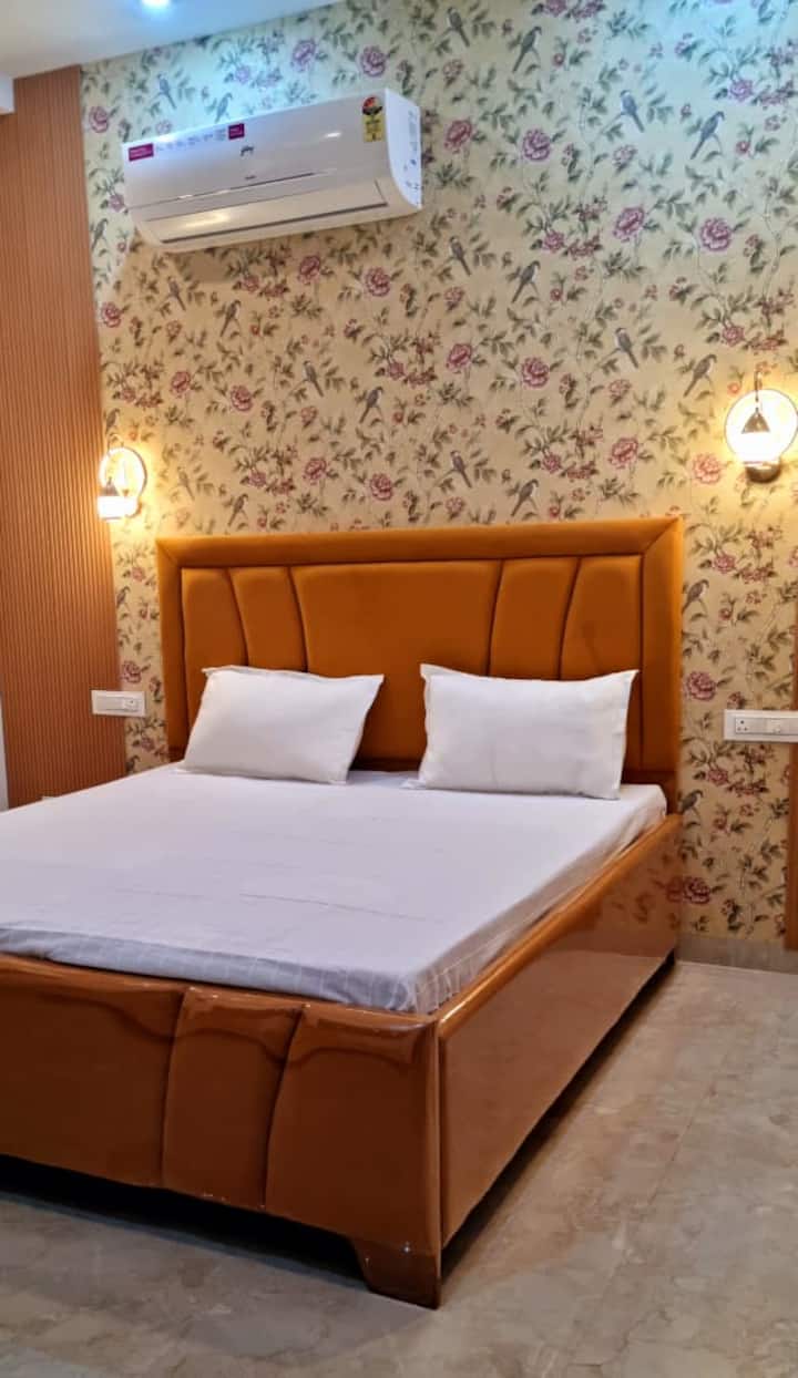 Modern 3bhk | House Party Ready | First Floor - Mohali