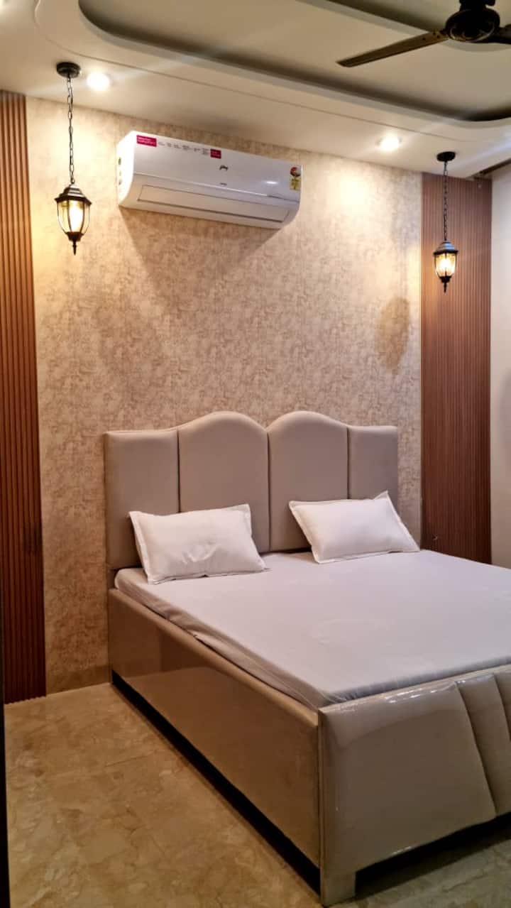 Modern 3bhk | Elegant Stay | House Party Ready - Mohali