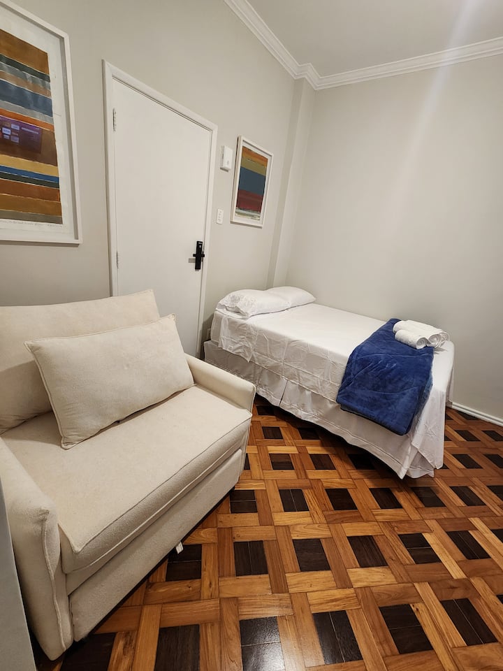 Quadra Da Praia Flamengo 
Studio Charmoso Completo - Brasil