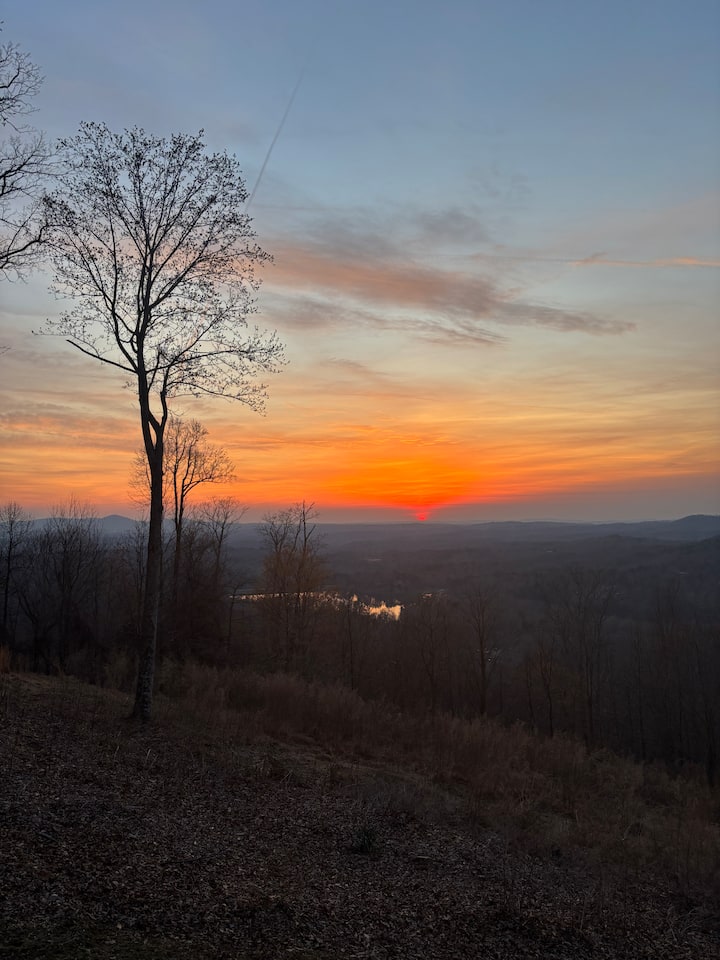 Bent Tree Family Retreat | Mountain View Deck - Jasper, GA