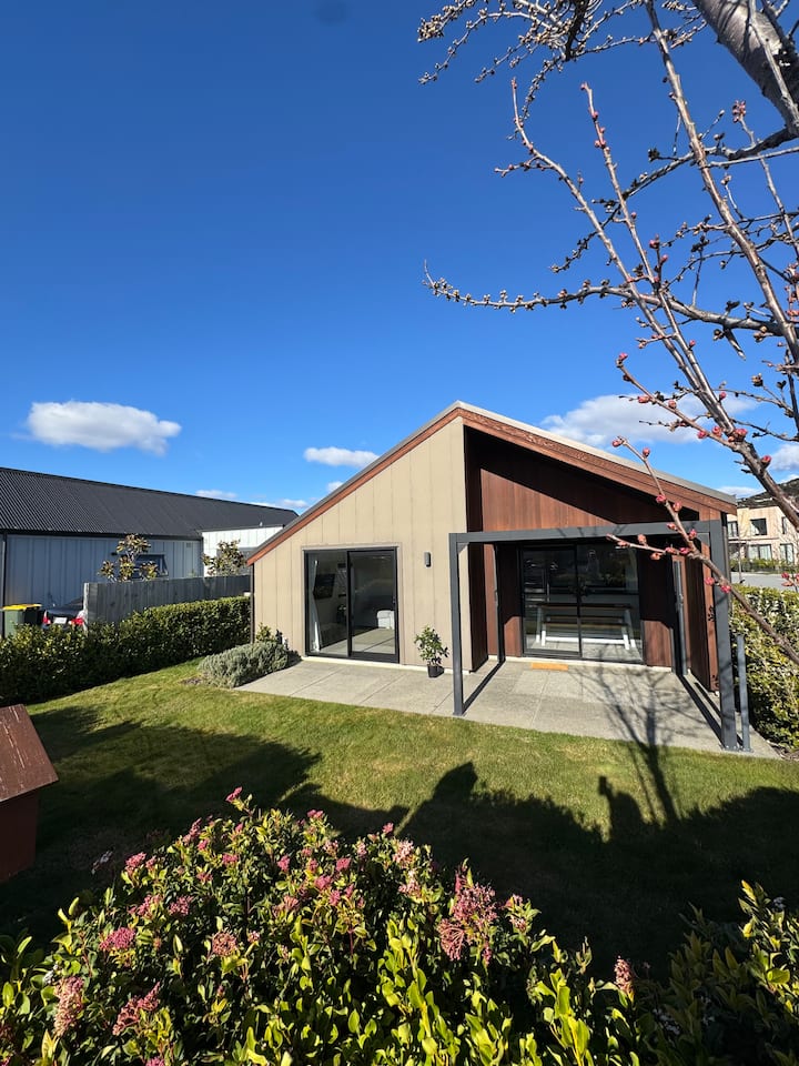 Sunny Family Home In Wanaka - Wanaka