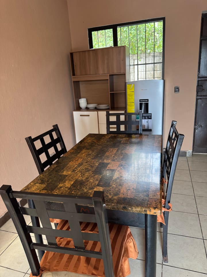 Alojamiento Entero Gran Capacidad Con 8 Camas. - Masagua