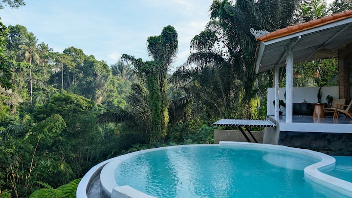 New | Stuning Jungle View | Rolling Bed | Pool - Bali