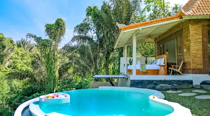 New | Stuning Jungle View | Rolling Bed | Pool - Bali