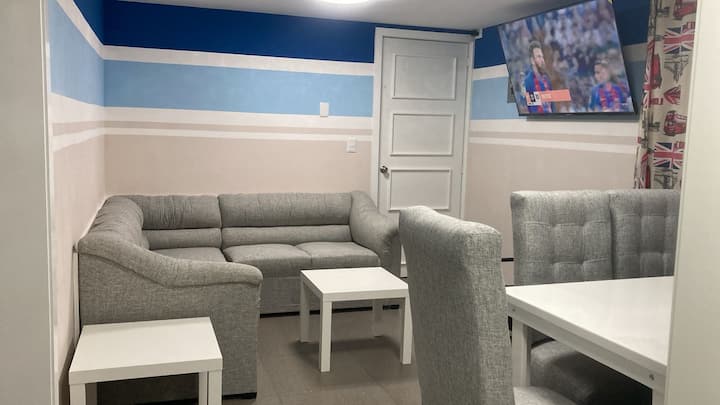 Reforma Polanco Chapultepectorremayor Cacamatzin44 - Mexico City