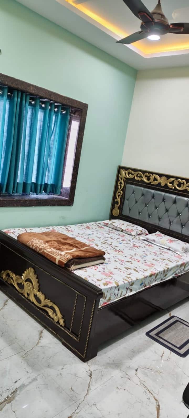 Galaxy Relaxz
1 Bedroom 1 Attach Bath - Hyderabad