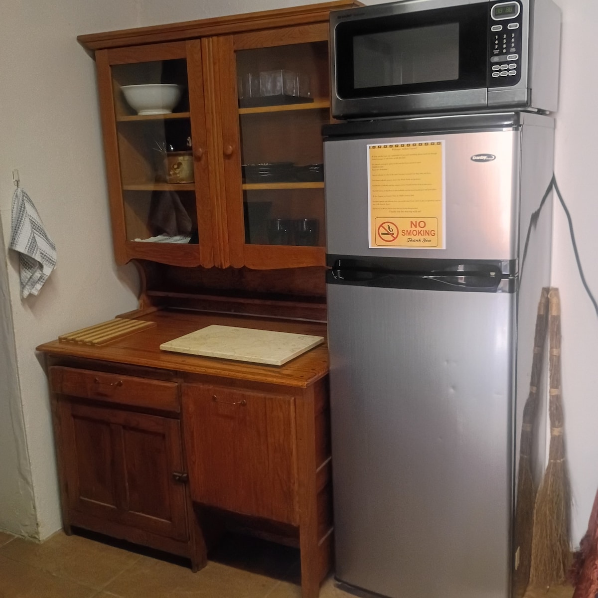 Salle Adobe dans le Far West - Maisons à louer à Tucson, Arizona, États ...