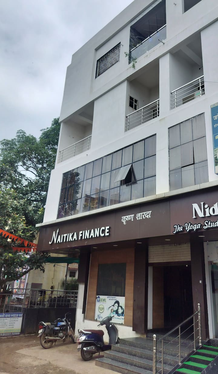 Good Location With All Facilities - Rajnandgaon