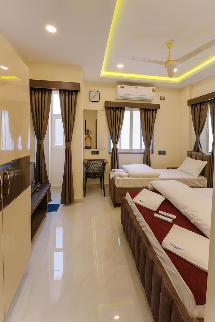 Hotel Legacy Grand | Cozy Family Room | Near Aig - Hyderabad