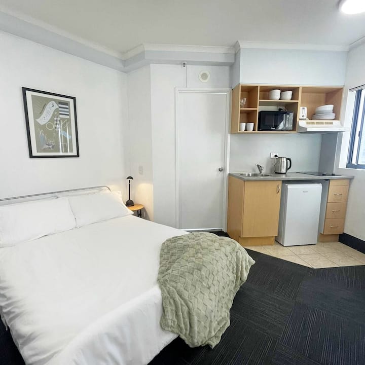 Cosy & Convenient Inner-city Stay - Pat Rafter Arena