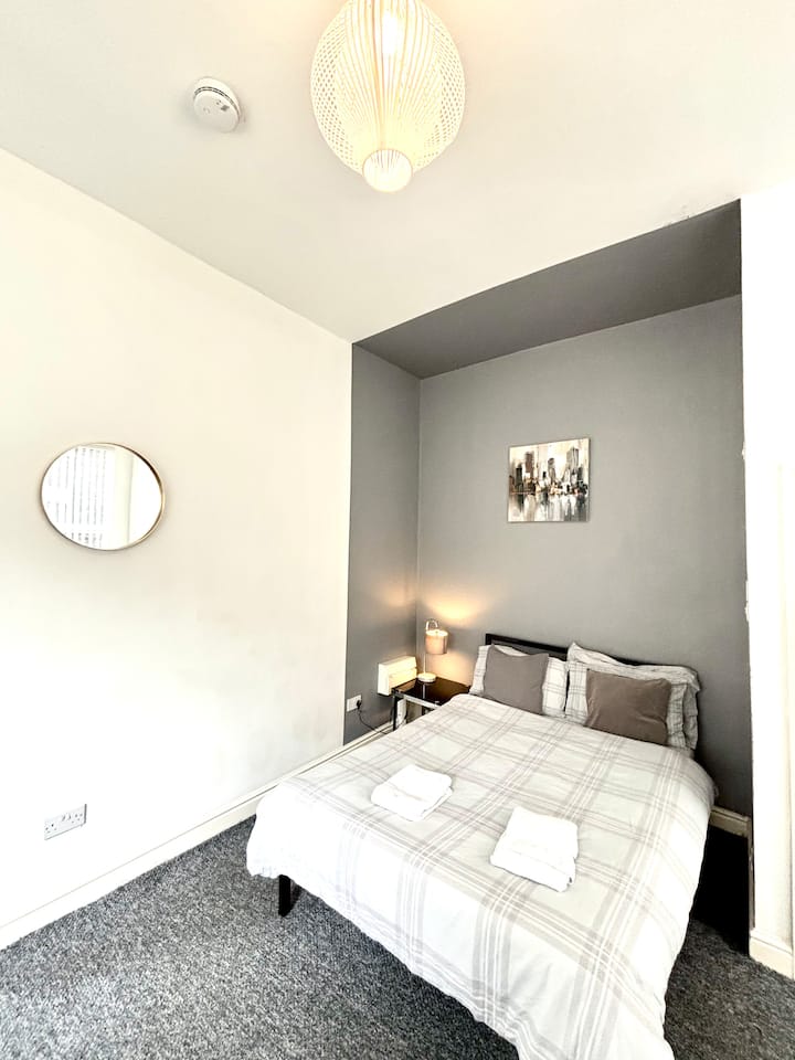 Belmont Apartment Ground Floor / Private Entrance - Liverpool