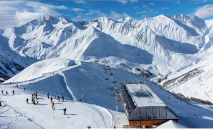 La Foux Centre Station Départ Retour Ski Aux Pieds - Allos