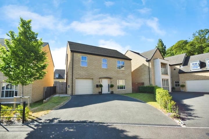 Luxury Edge Of Peak District Home - Chesterfield