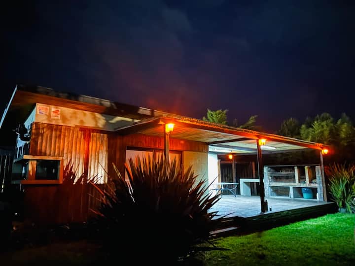 Cabaña Para 4 Personas Con Parrilla. - Chascomús