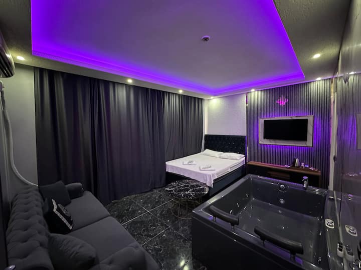 Açılışa ÖZel ! Ultra Lüks Jakuzili Daireler - Tuzla