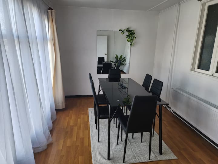 Casa Completamente Equipada, A 5 Min Del Centro - Punta Arenas