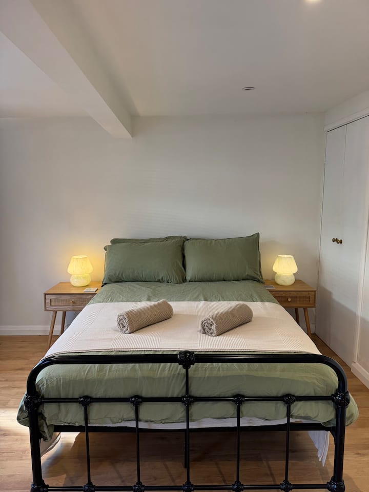 Garden Studio With Driveway Parking - Oxford