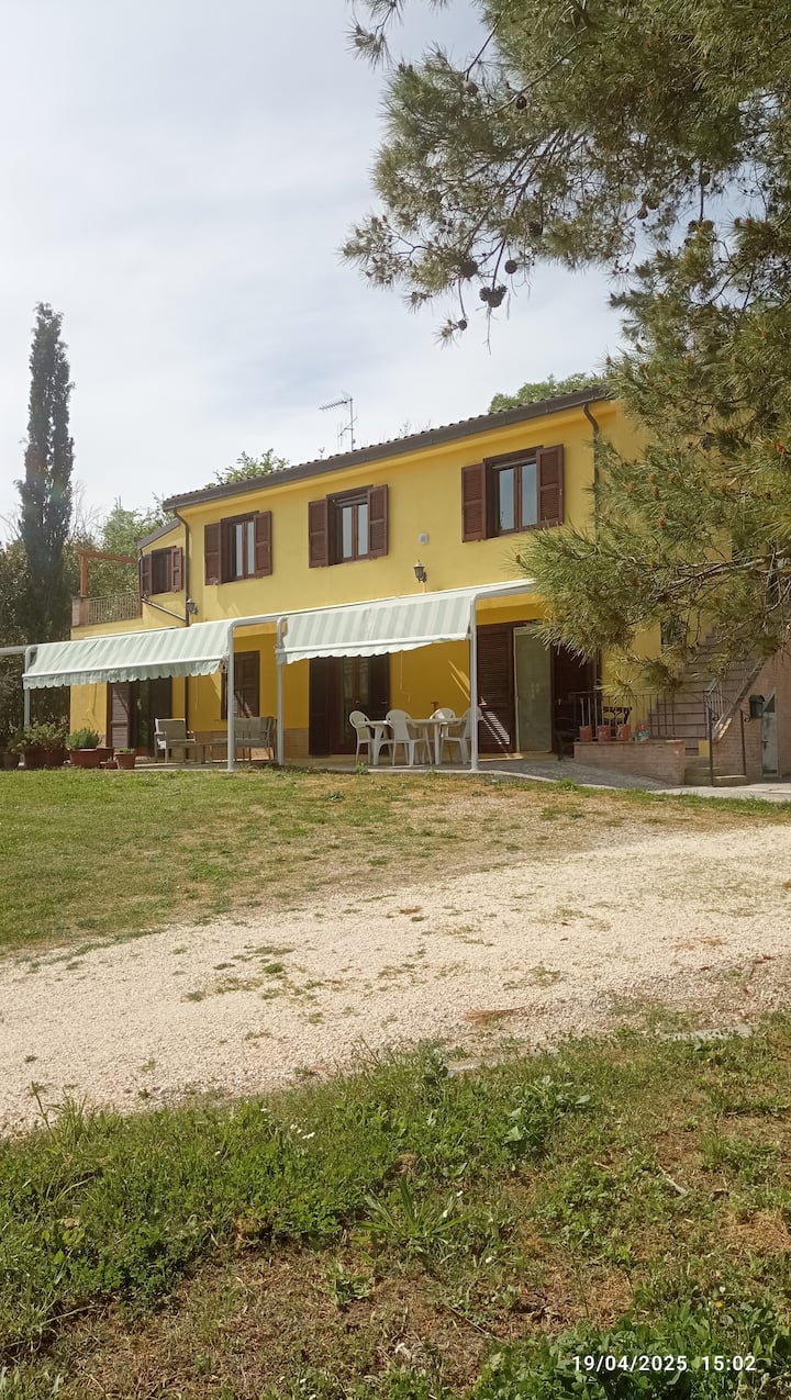 Agriturismo La Favella Samuele. A 7 Km Dal Mare - Pedaso