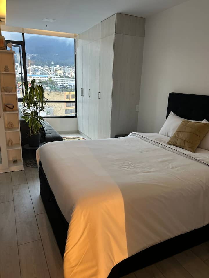 Studio Moderno Ubicación Ideal Y Seguridad 24/7 - Quito