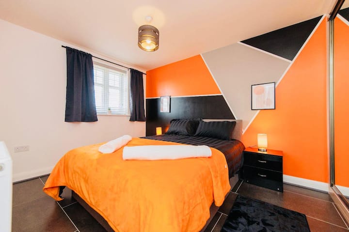 Contractors |Family |3 Bed 2.5 Bath |2free Parking - Rugby