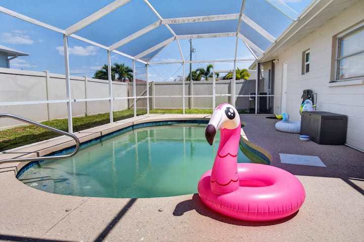 Coastal Home W/ Pool, Backyard & Bbq Grill - Venice, FL