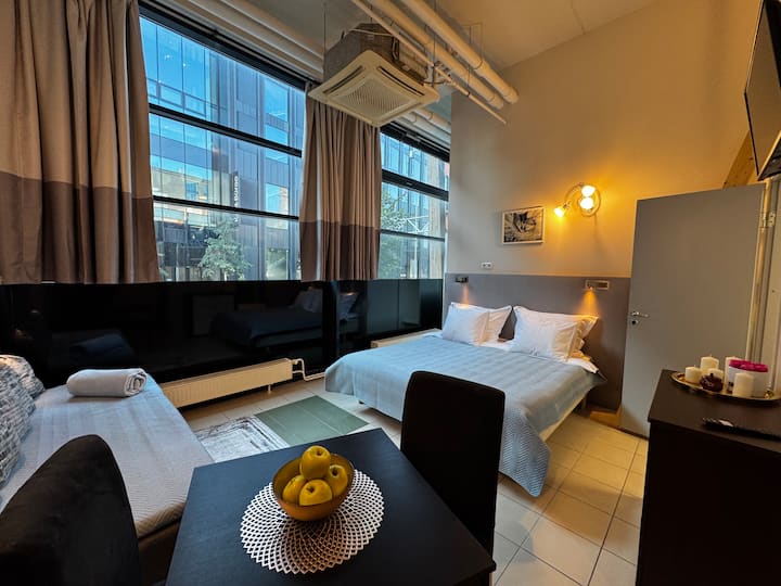 Harbor Walk & Historic City Flat - Tallinn