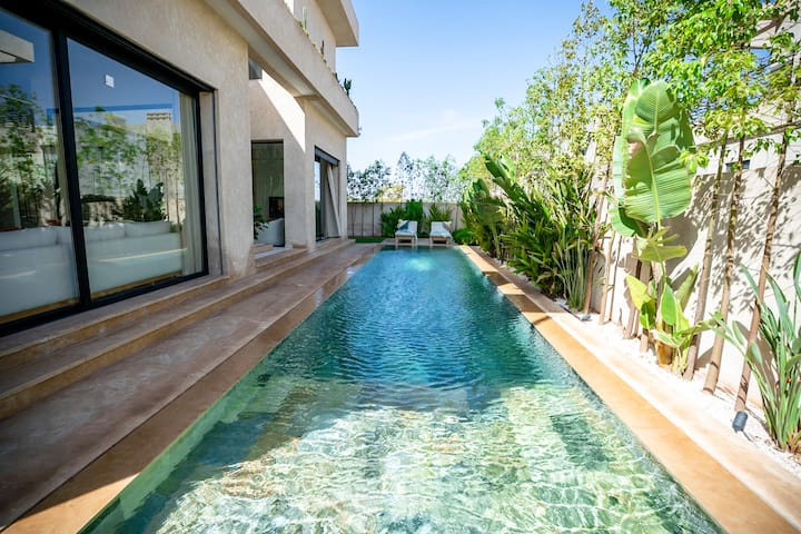 Free - Breakfast & Daily Housekeeping. - モロッコ