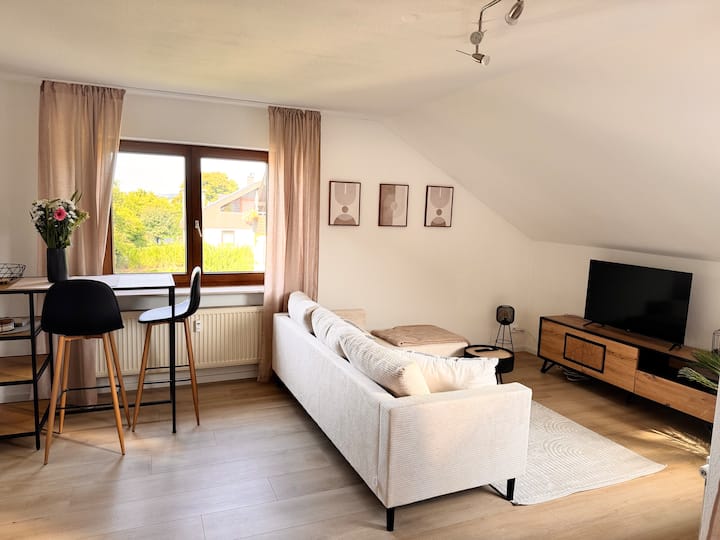 Helle Dg-wohnung Mit Balkon In Bad Friedrichshall - Bad Friedrichshall