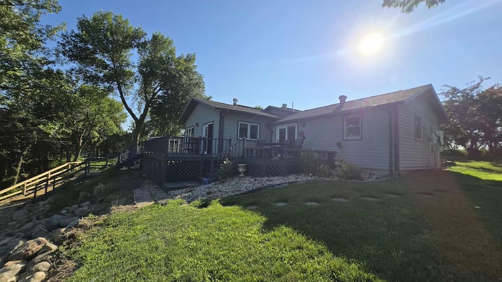 Cozy Home Overlooking Beautiful Lake Shetek. - The Lakes, MN