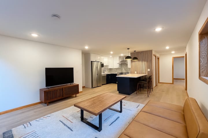 2br/2ba Near Uc Berkeley – 2 Blocks To Campus - Berkeley, CA