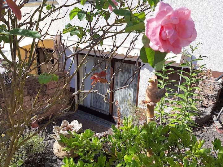 Gemütliche & Ruhige 2,5-zimmer Wohnung In Limburg - Runkel