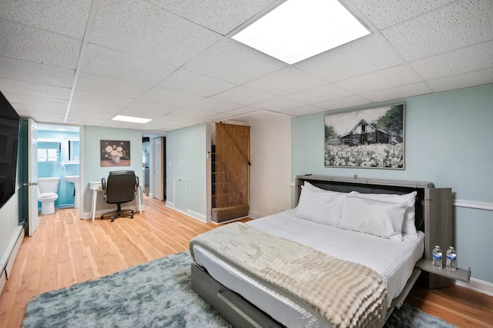 Cozy In Canton - Baltimore, MD