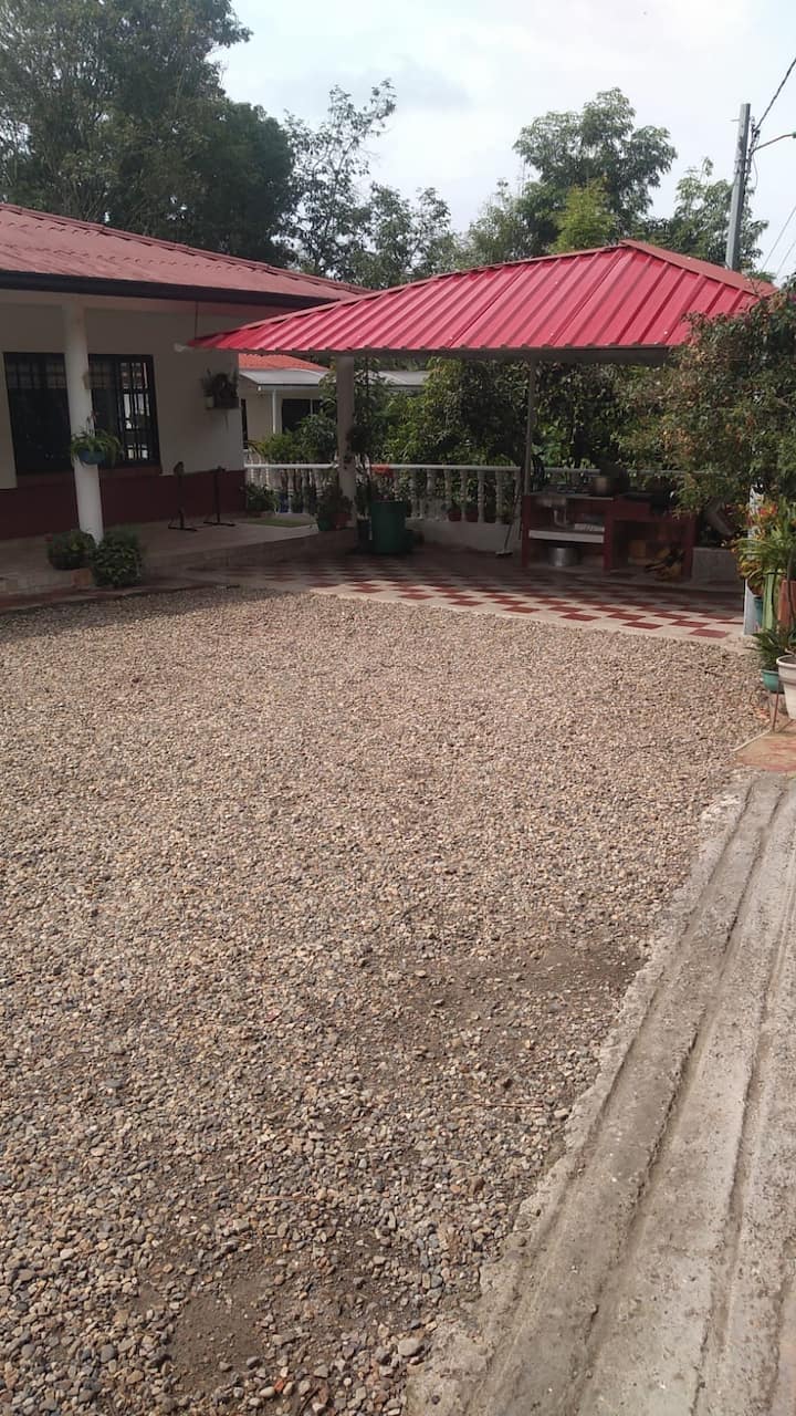 Villa Sofia - Cabaña Independiente - Silvania