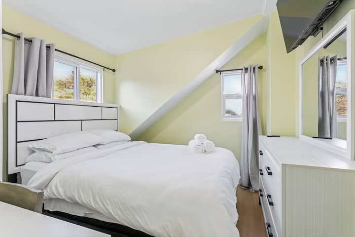 Beautiful Room At Bloor-dale Village (Relax) - Toronto
