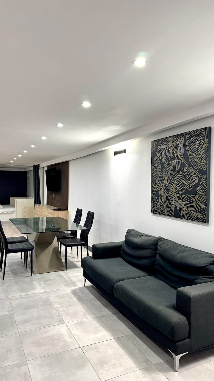 Loft Moderne & Spacieux Avec Coin Nuit Cosy - Évry