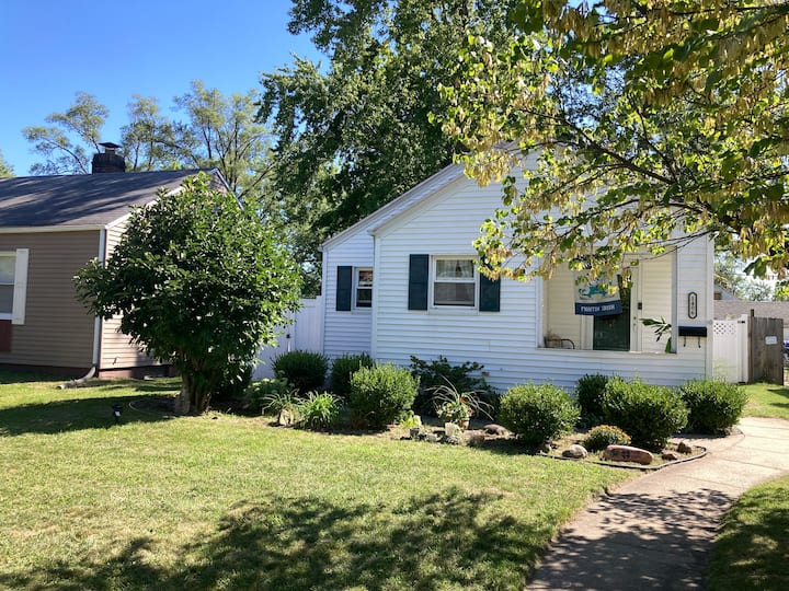 Clover Cottage. South Bend’s Little Lucky Charm. - South Bend, IN