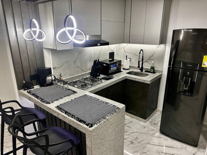 Moderno Apartamento Frente A Clínica Ardila Lulle. - Floridablanca