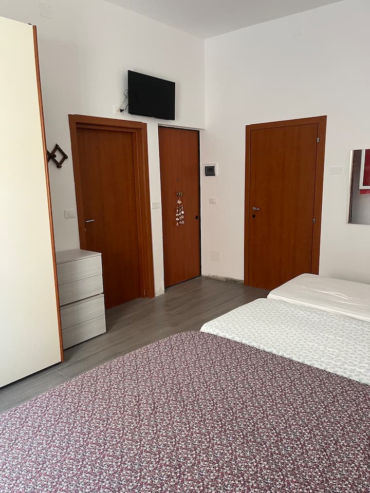 Igea Marina (Rn) Vicinissimo Spiaggia - Bellaria-Igea Marina