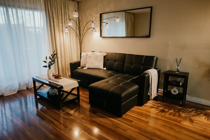 2br Condo In Downtown 8 Min Walk To Rbc Convention - Winnipeg