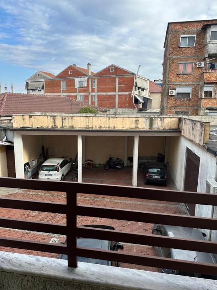 Moon Dream Apartament
Ne Zemren E Qytetit - Shkodër