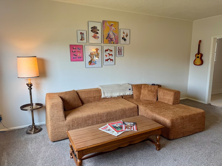 Frazer House – 70s Western Pendleton Retreat - Pendleton, OR