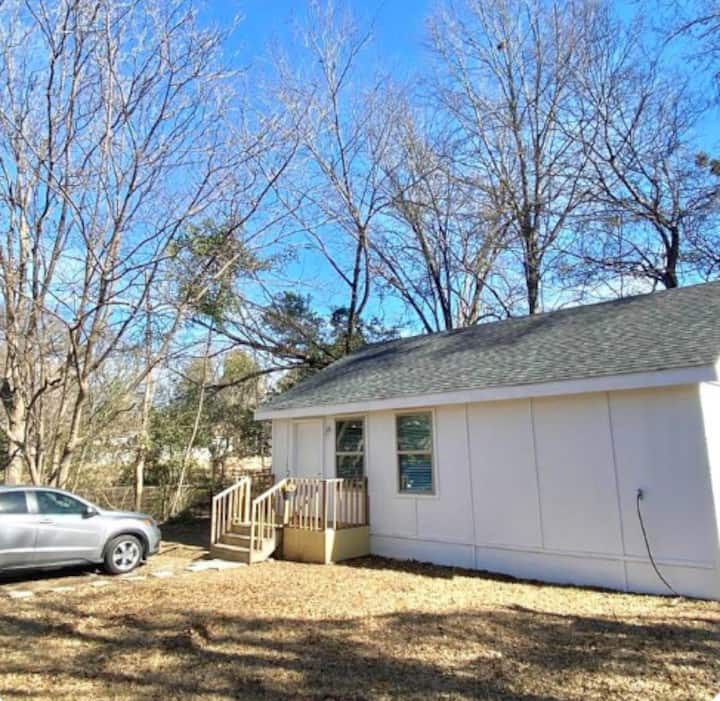 Home Stay 3 - Texarkana, TX
