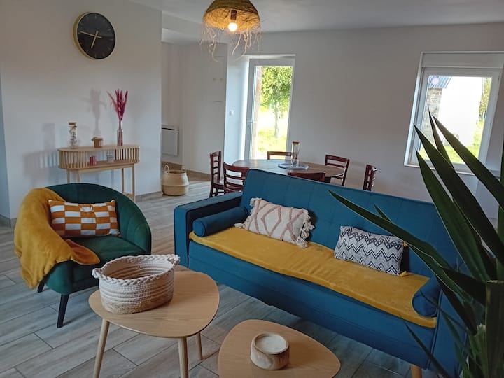 Le Gîte D'elisa
Charmante Maison En Pierre - Vire