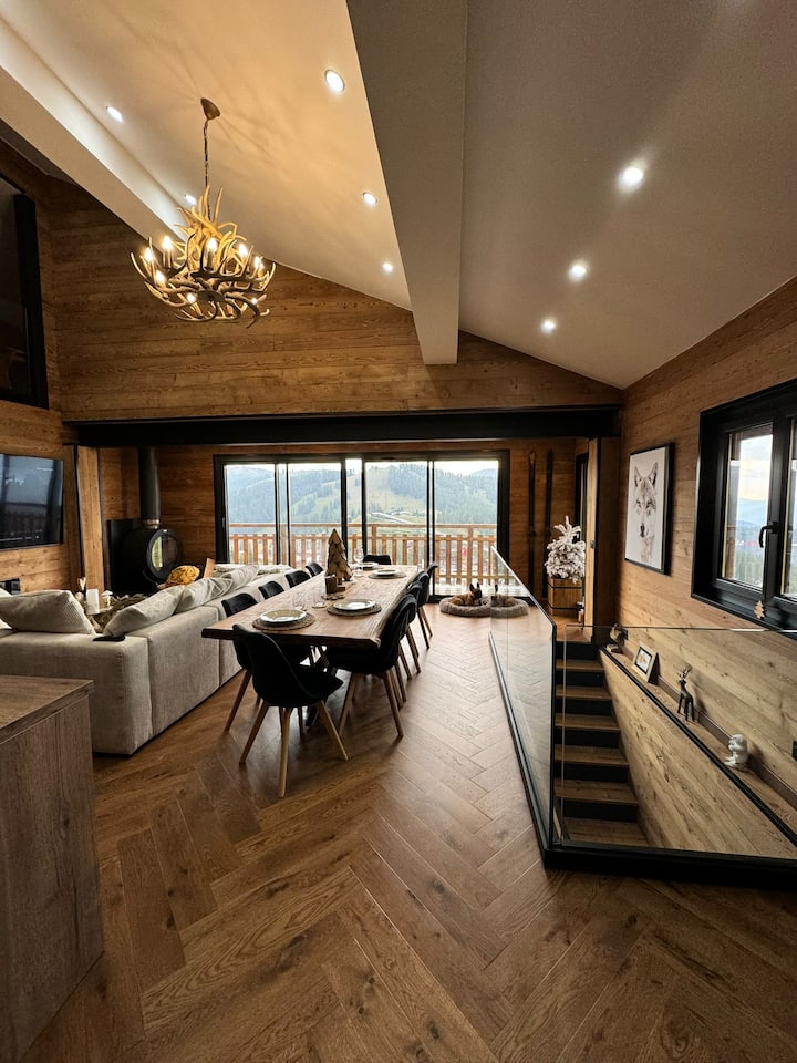 Rare Valberg -Superbe Chalet Rénové De 200m² - Valberg