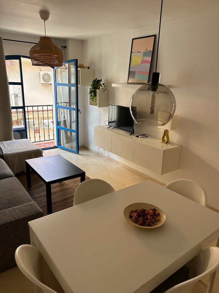 Capitan -2 Habitaciones Centro De Fuengirola - Fuengirola